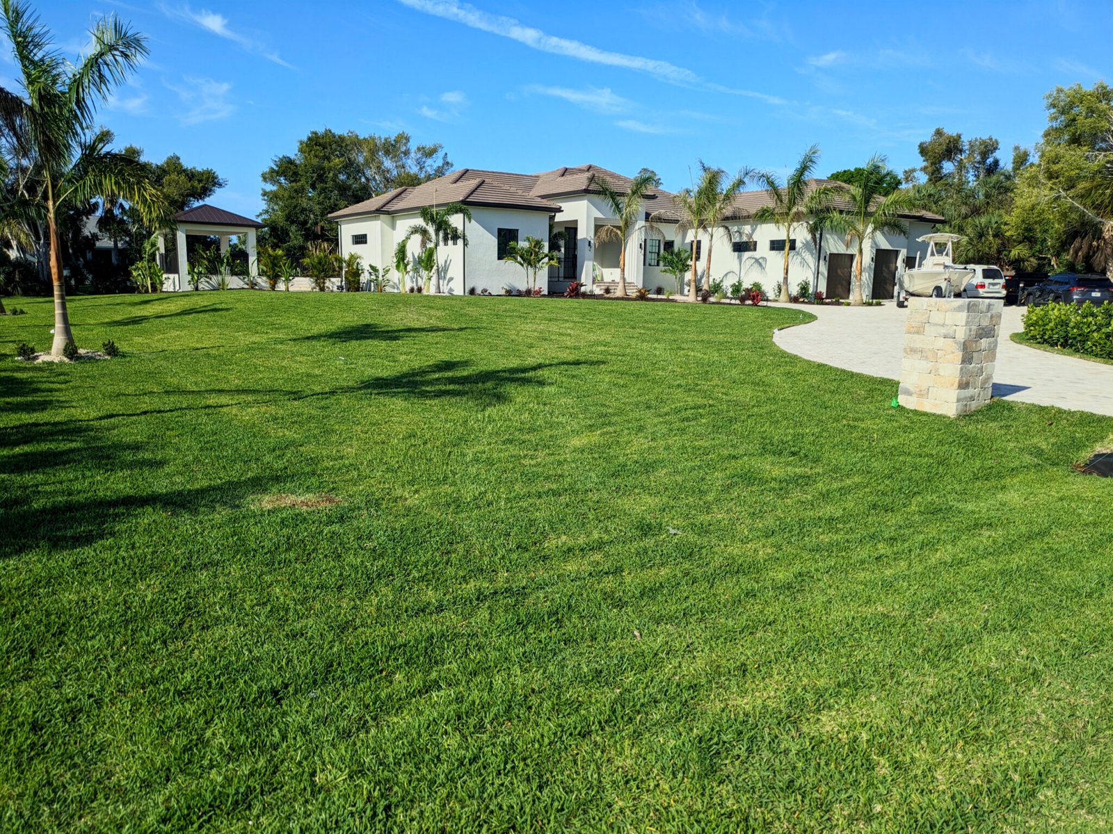 Lawn Care - Epic Horizons Landscaping